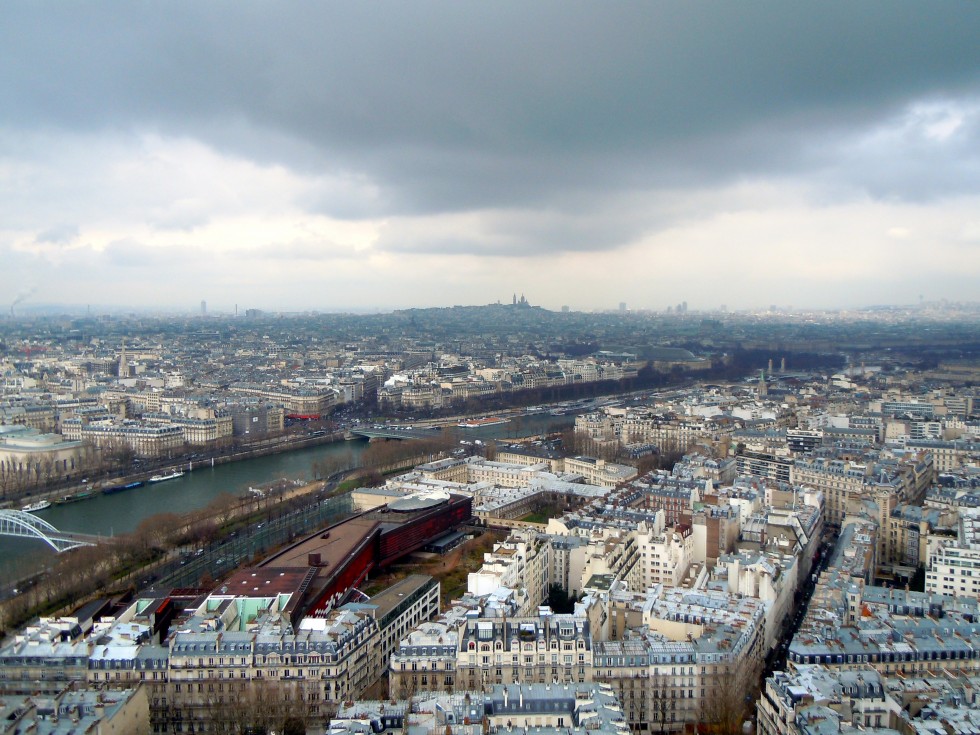 Paris for Beginners: Tips for Stress-Free Travel